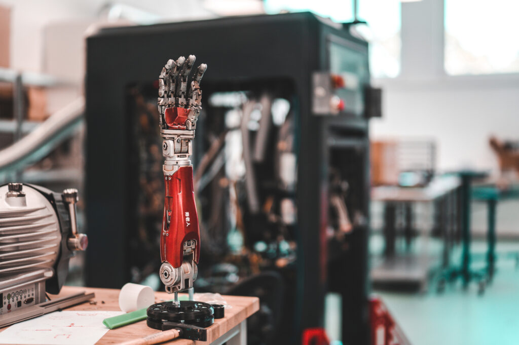 JUROJIN / 寿老人 – Cyberpunk Robotic Arm – Dantes Workshop