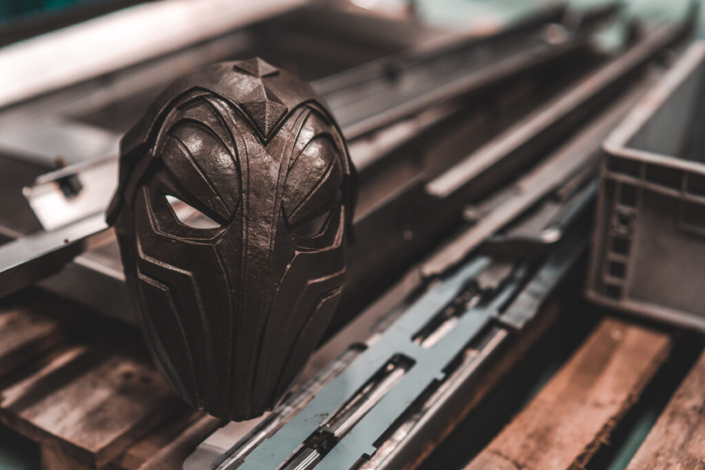 Viktor, the Machine Herald’s Mask – Dantes Workshop