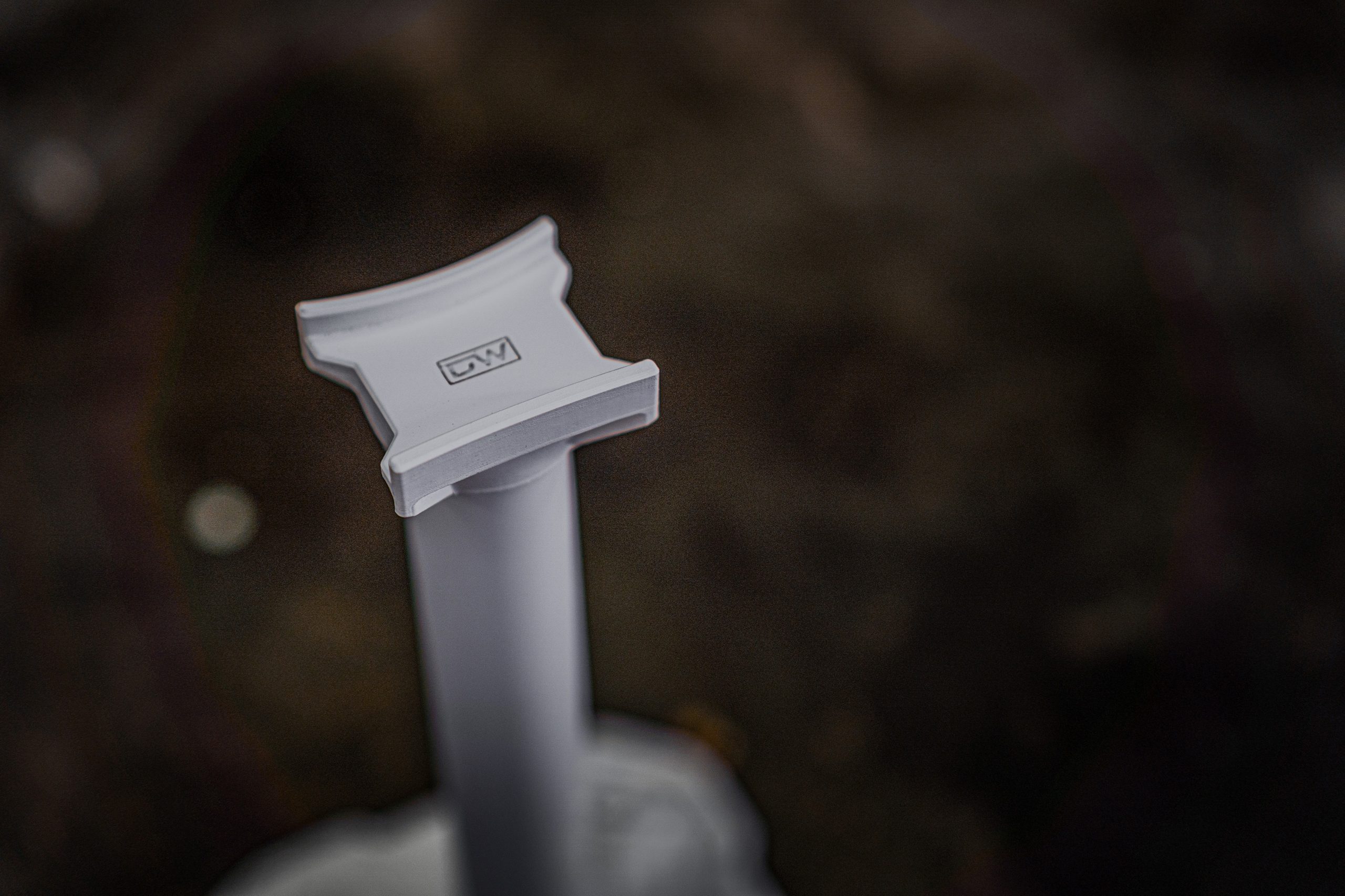 Display Stand for the Maykr Slayer Helmet – Dantes Workshop